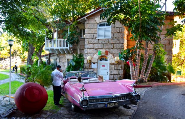 Kuba - Ruinen, Strand und Oldtimer - Mortimer Reisemagazin