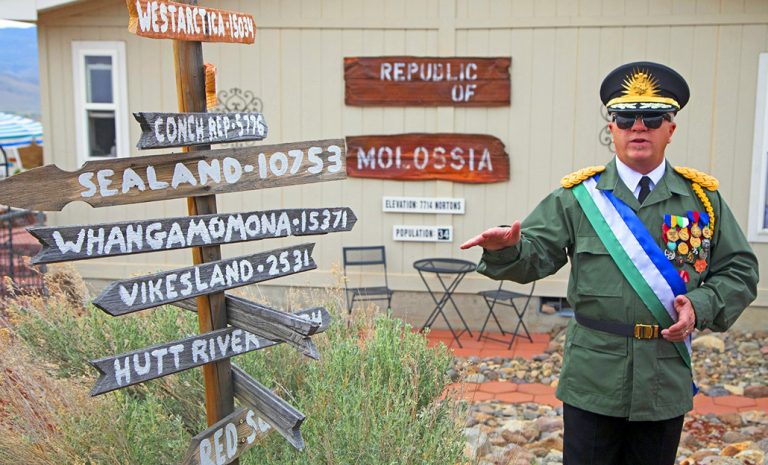 Molossia: Mikronation mit Spaßcharakter - Mortimer Reisemagazin