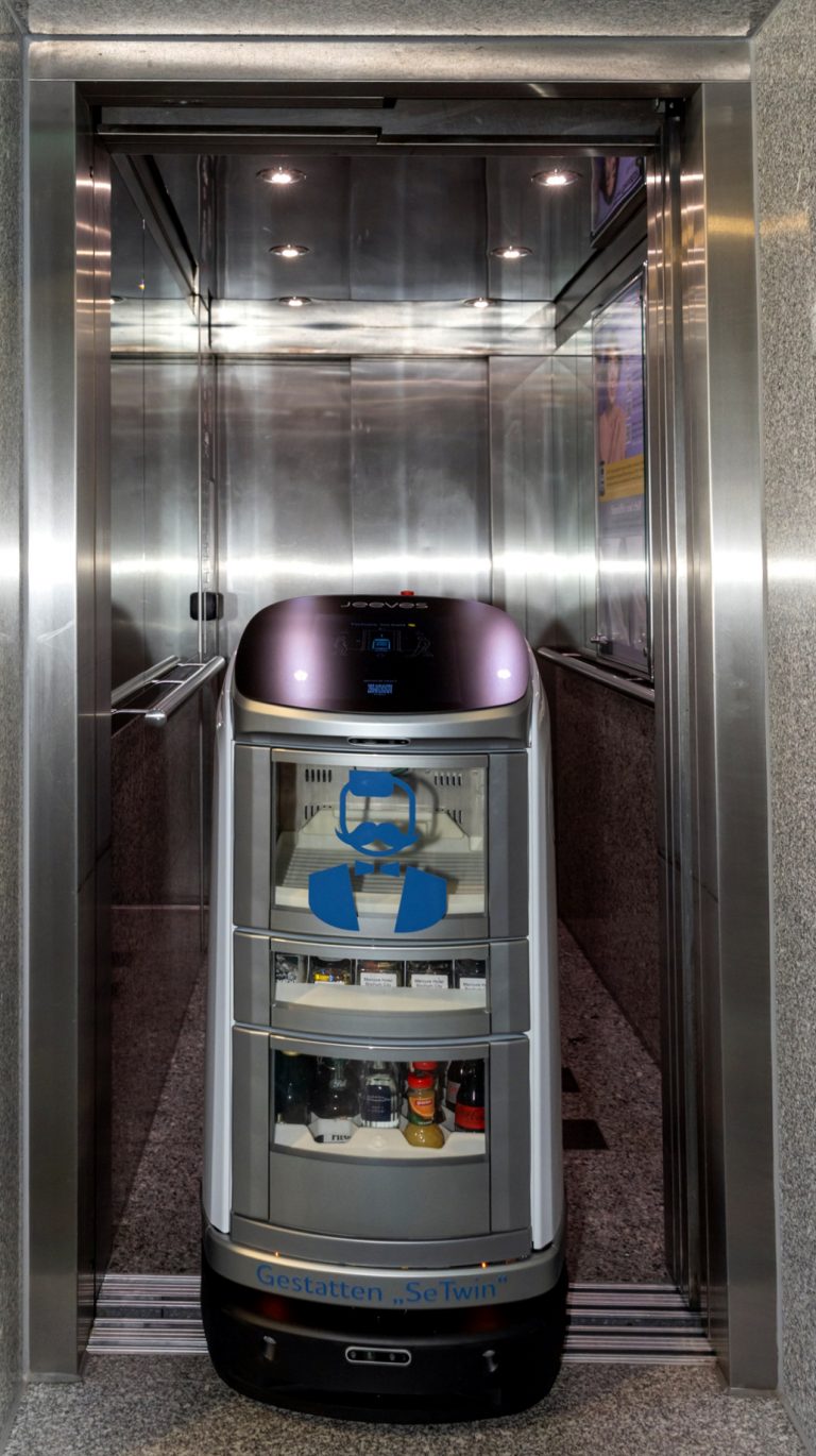 Roboter - digitale Zukunft im Hotelwesen - Mortimer Reisemagazin